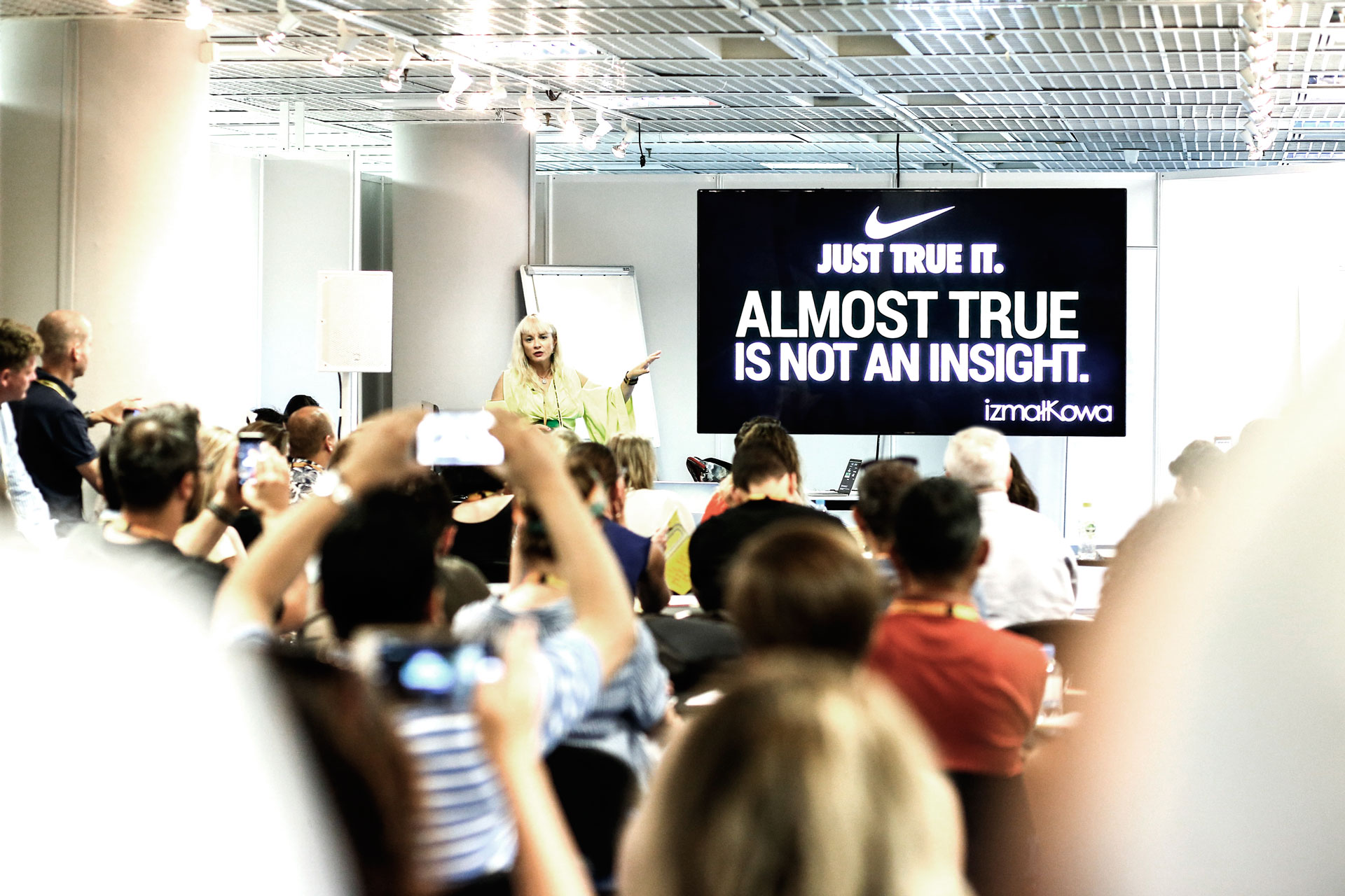 Recipe for Cannes. Because nobody goes at Cannes alone. - Julia Izmalkowa